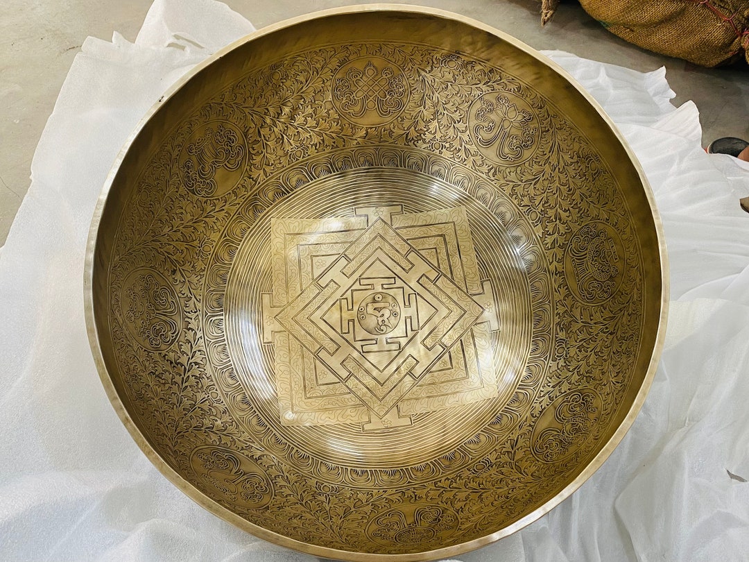 16-24 Inch Extra Large Singing Bowl, Buddha Etched Large Tibetan ...
