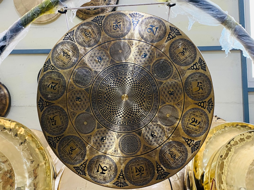 50cm -100cm Fancy Handmade Gong- Made in Nepal- Chakras of Mantras ...