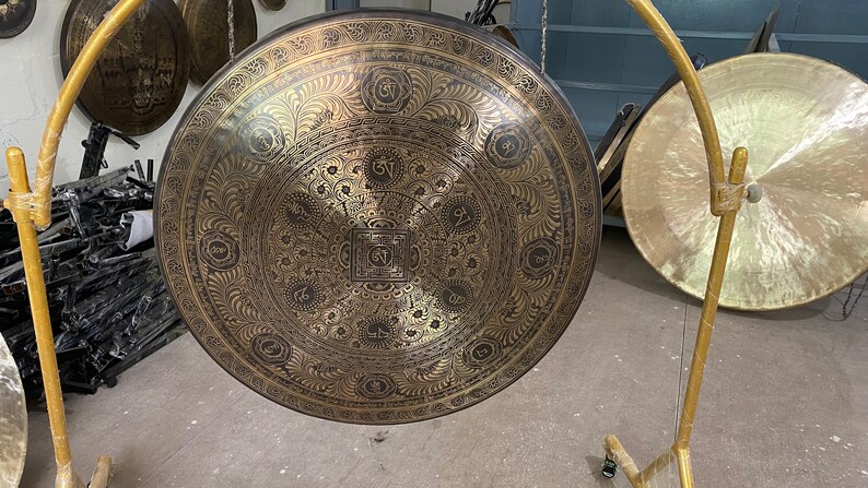 Large Mantra Carved Gong – Sound Healing, Meditation, Bath Session - Etsy