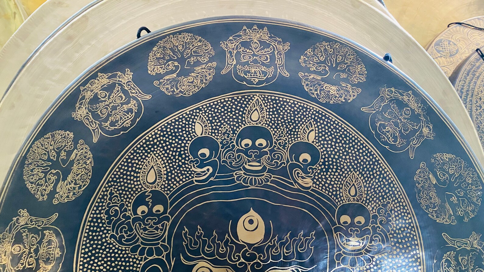 Lord Kaal Vairab With Tree of Life Adorned Fancy Gong Beautifully ...