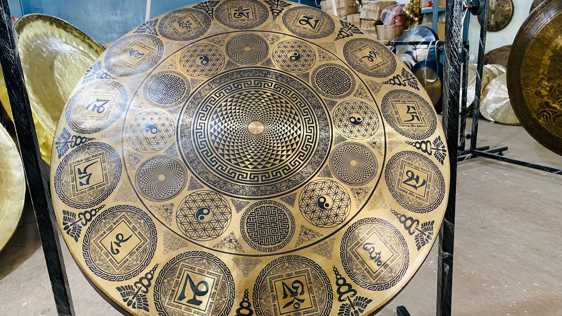 50cm -100cm Fancy Handmade Gong- Made in Nepal- Chakras of Mantras ...