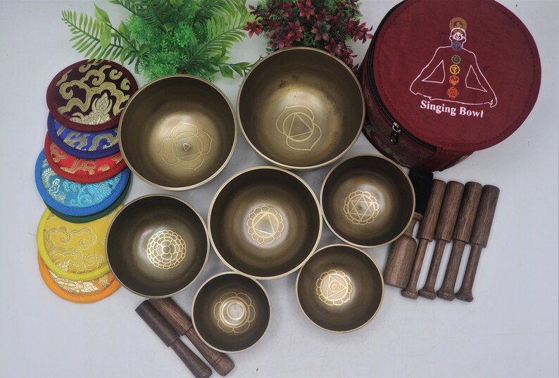 Set of 7 Chakra Singing Bowls Tibetan Singing Bowls Handmade - Etsy