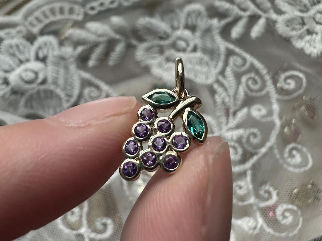 Solid Gold Grapes Fruit Pendant With Amethyst & emerald leaves | 9k/10k ...