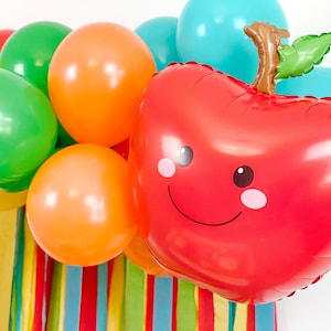 4' "apple" Back to School Balloon & Streamer Backdrop Kit || First Day ...