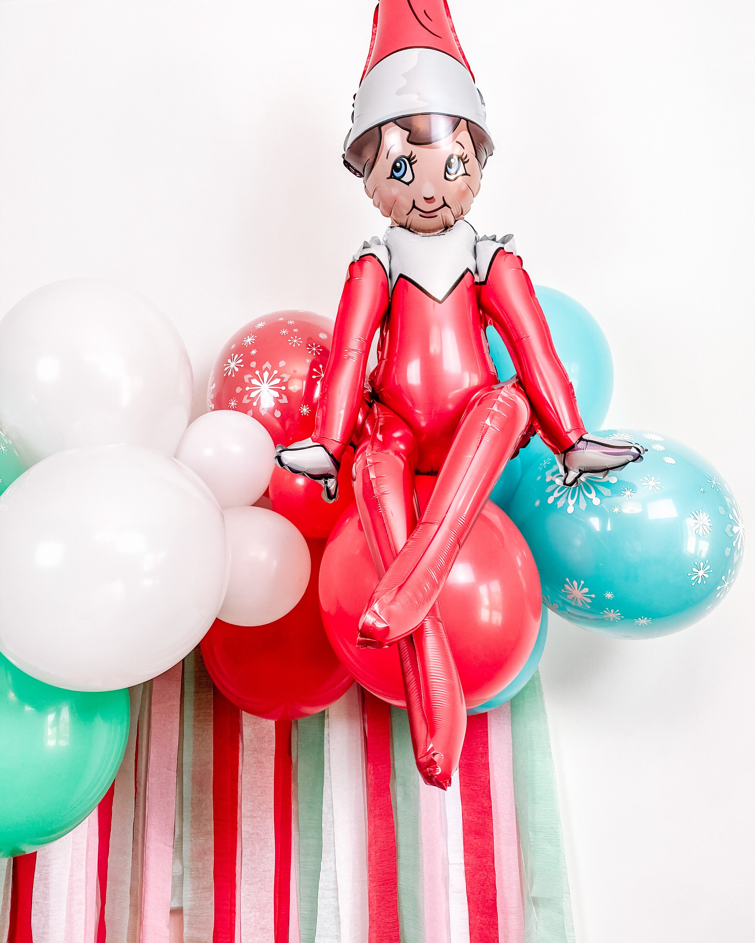 4' Christmas Elf Balloon & Streamer Backdrop Kit || Elf on the Shelf ...