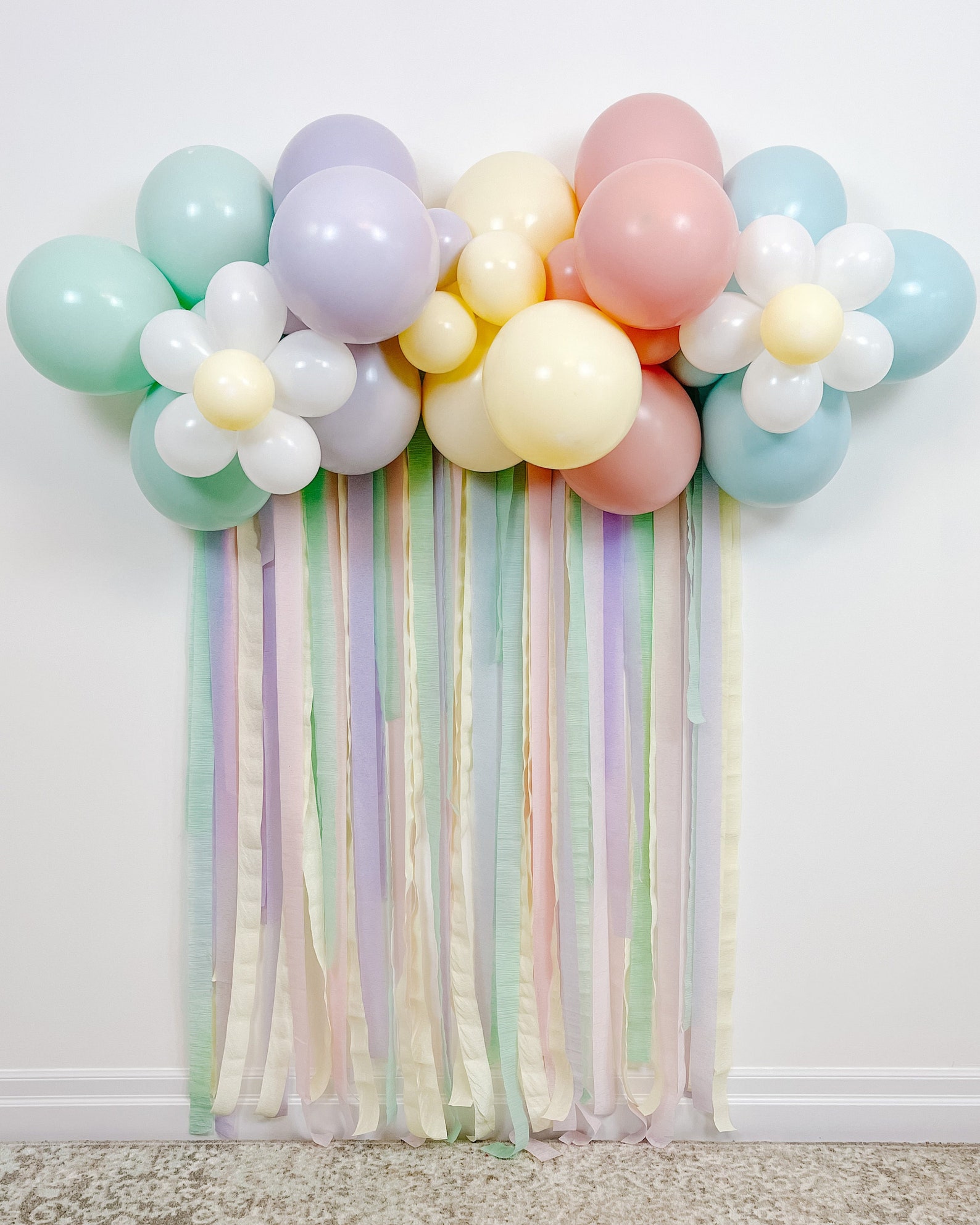 4' Pastel Spring Daisy Balloon & Streamer Backdrop Kit - Etsy