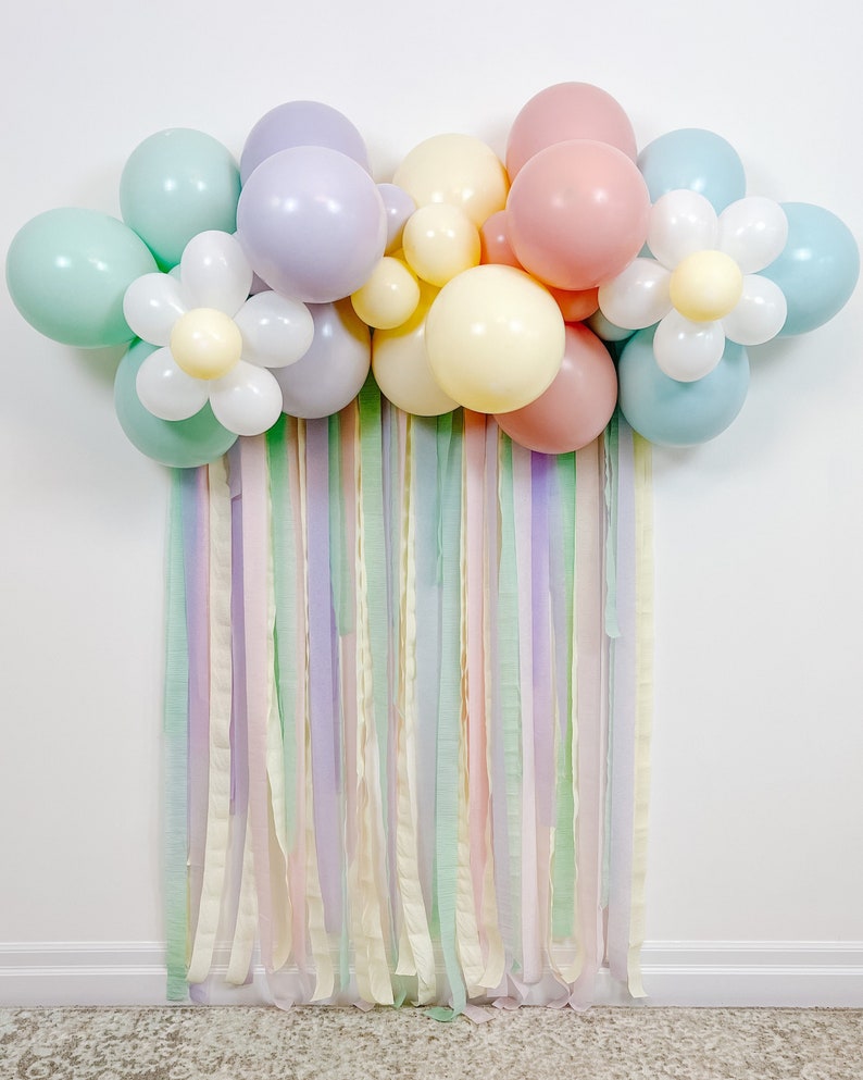 4' Pastel Spring Daisy Balloon & Streamer Backdrop Kit - Etsy
