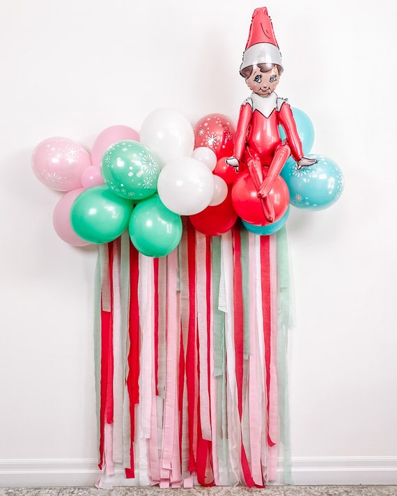 4' Christmas Elf Balloon & Streamer Backdrop Kit || Elf on the Shelf ...