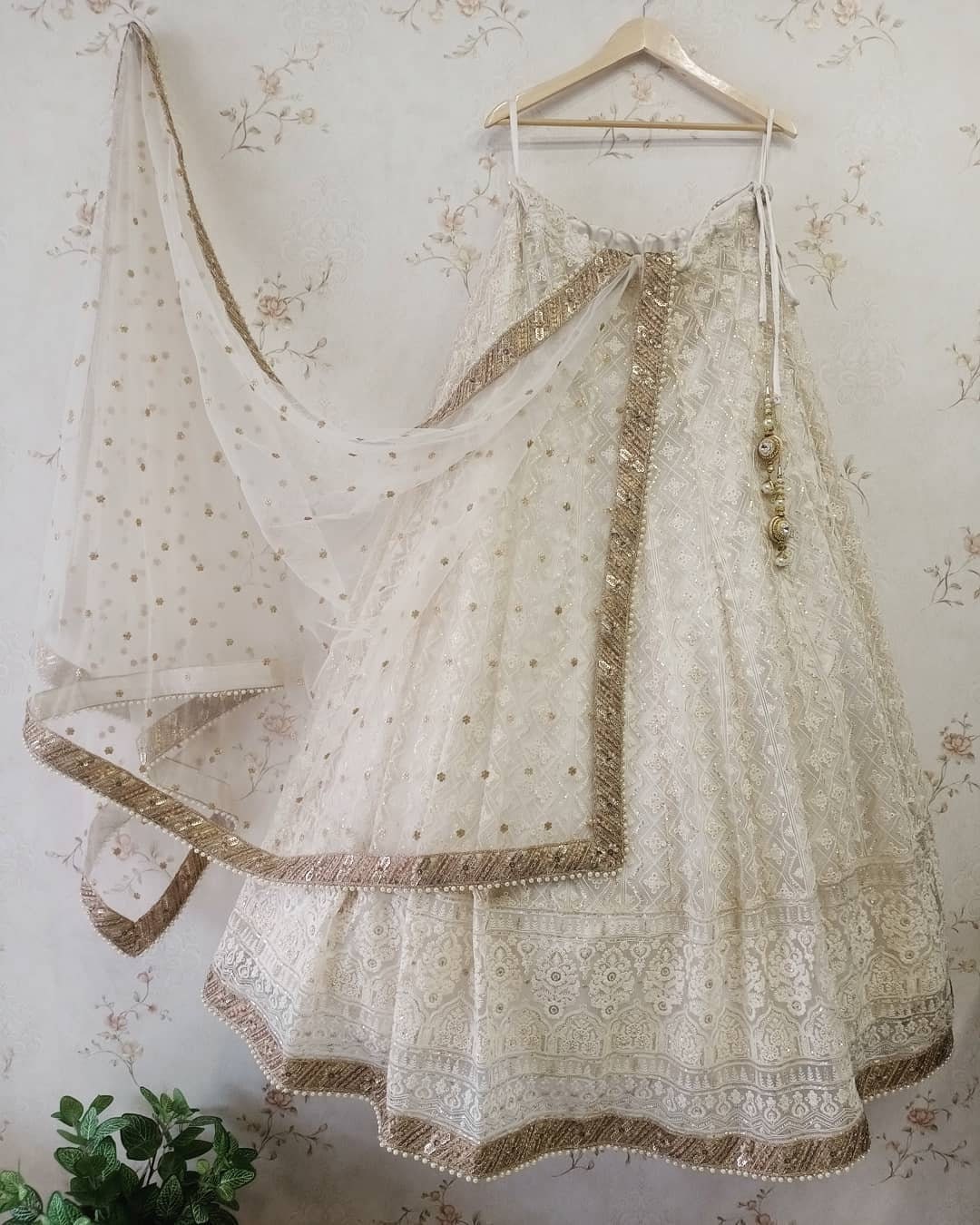 Handmade Ivory Lucknowi Chikankari Lehenga With Blouse, Bridal ...