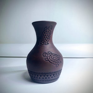MOHAWK Vase -six Nations Native Art Pottery Turtle and Dove Incised ...