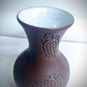 MOHAWK Vase -six Nations Native Art Pottery Turtle and Dove Incised ...