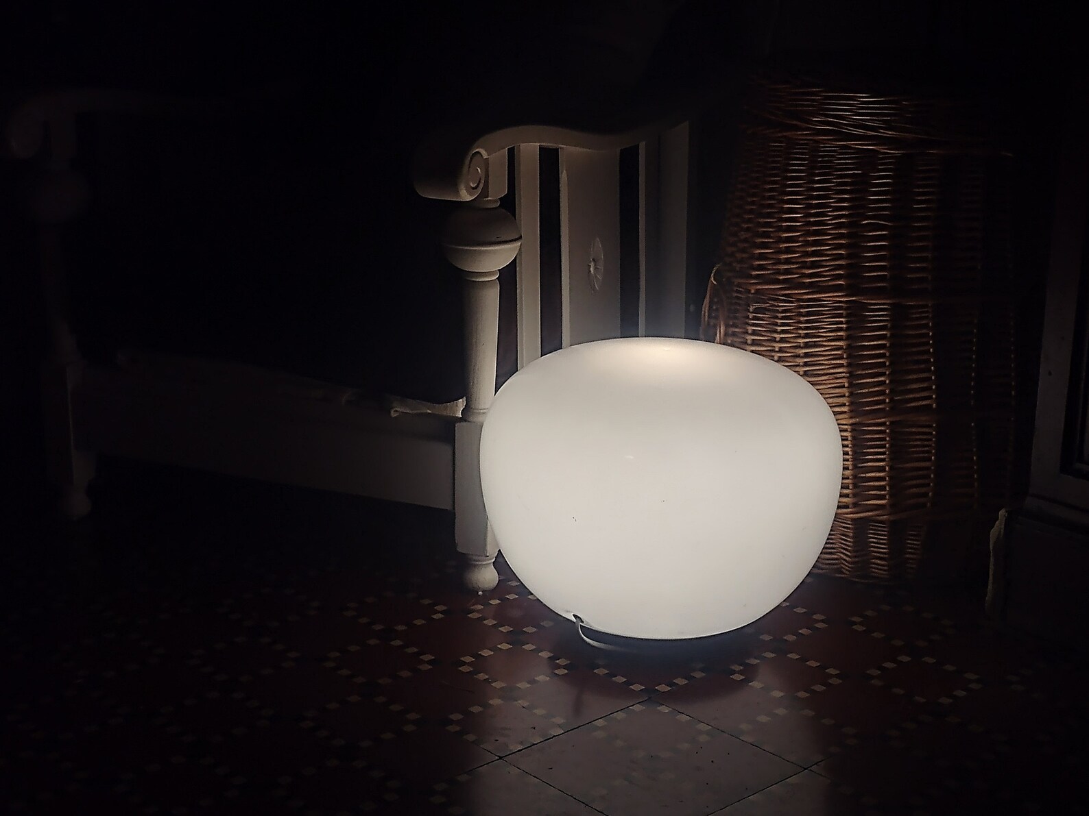 COLLECTABLE Ikea Jonisk Floor Lamp by Carl Öjerstam 2002 Holds 80kg ...