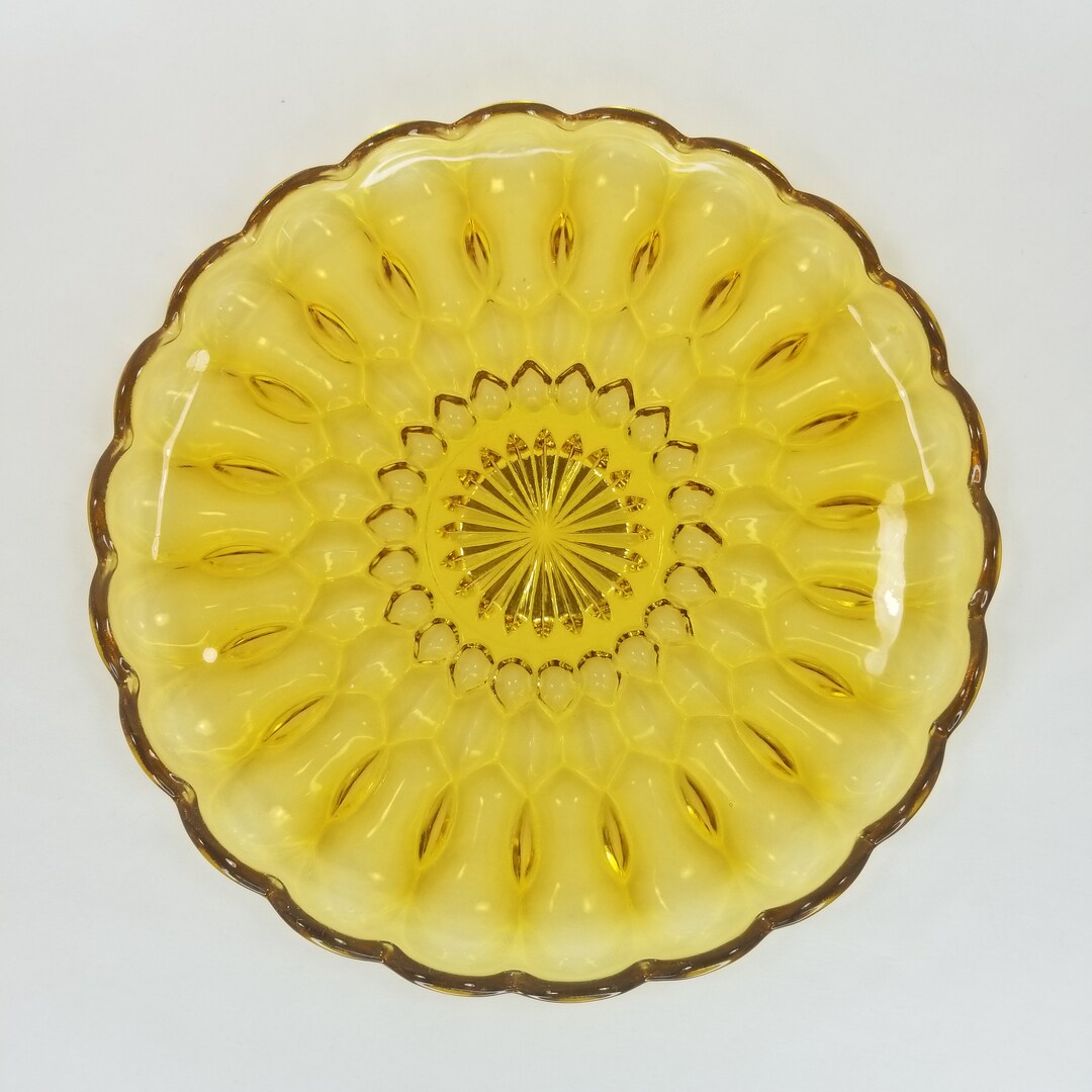 Vintage Anchor Hocking Fairfield Honey Gold Dinner Plate, Anchor ...