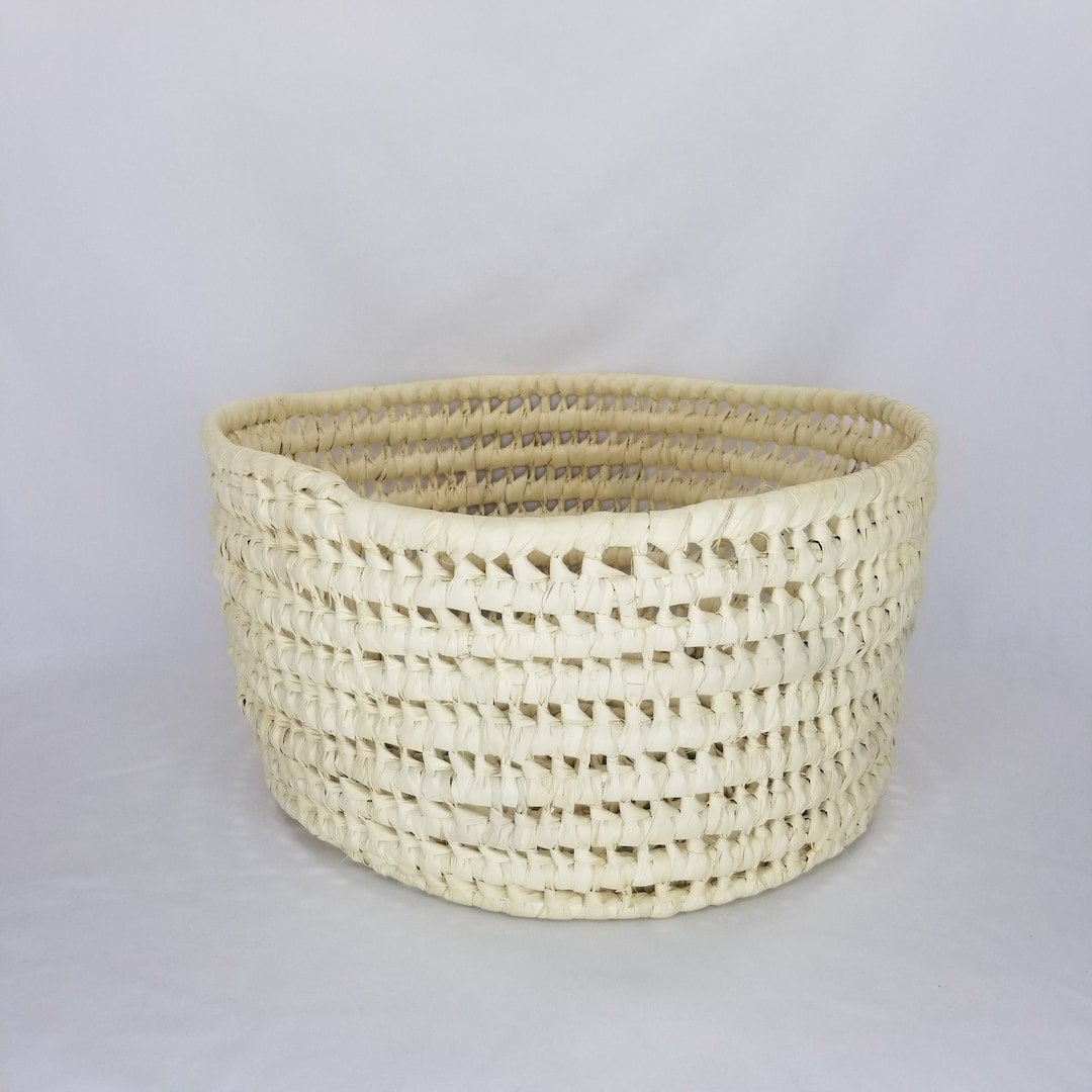 Handcrafted Palm Leaf Woven Basket, Palm Leaf Woven Basket, Palm Leaf ...