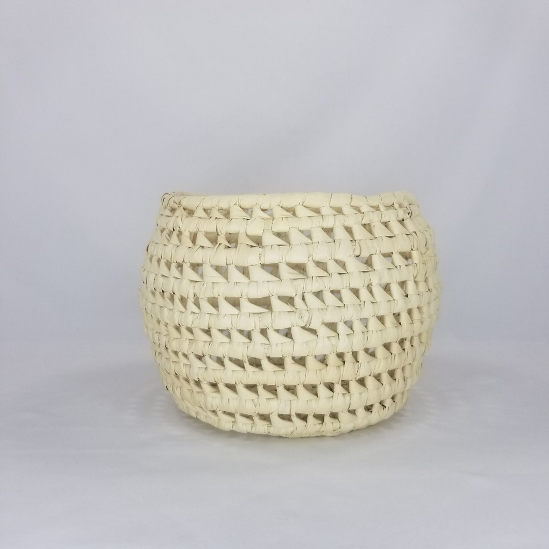 Handcrafted Palm Leaf Woven Basket, Palm Leaf Woven Basket, Palm Leaf ...
