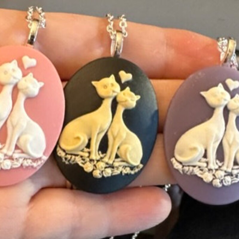 Cat Cameo Necklace - Etsy