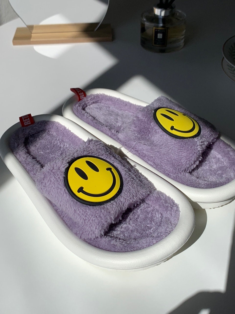 Smile indoor home slippers / Cute indoor slip-on for woman / | Etsy