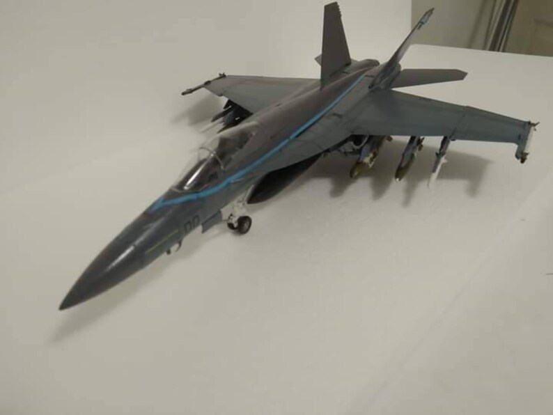 F 18 Super Hornet Fighter Jet 1 48 Scale Model - Etsy