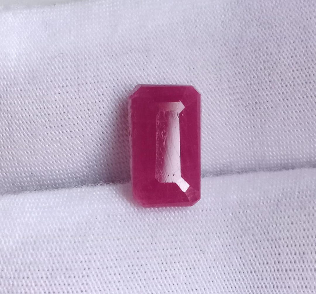 Untreated Natural Ruby Red Color Cushion Cut 2.73 Carat 10.3x6.1 Mm ...