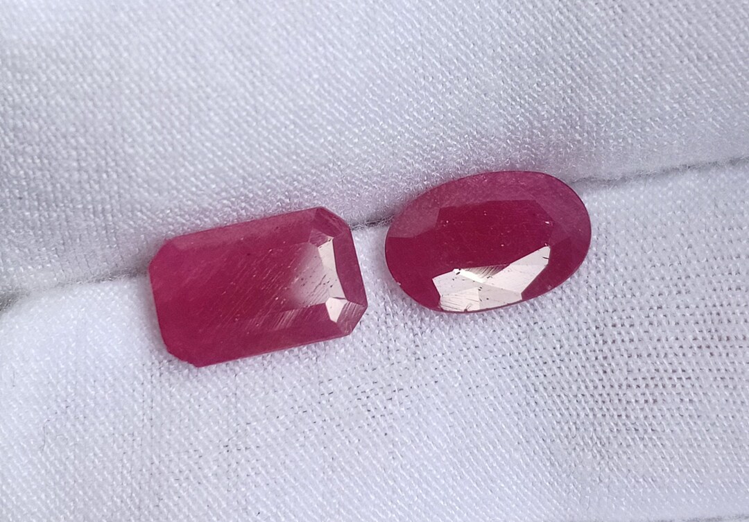 Natural Red Ruby Gemstone: 2.50 Cts Oval & Octagon Cut - Etsy