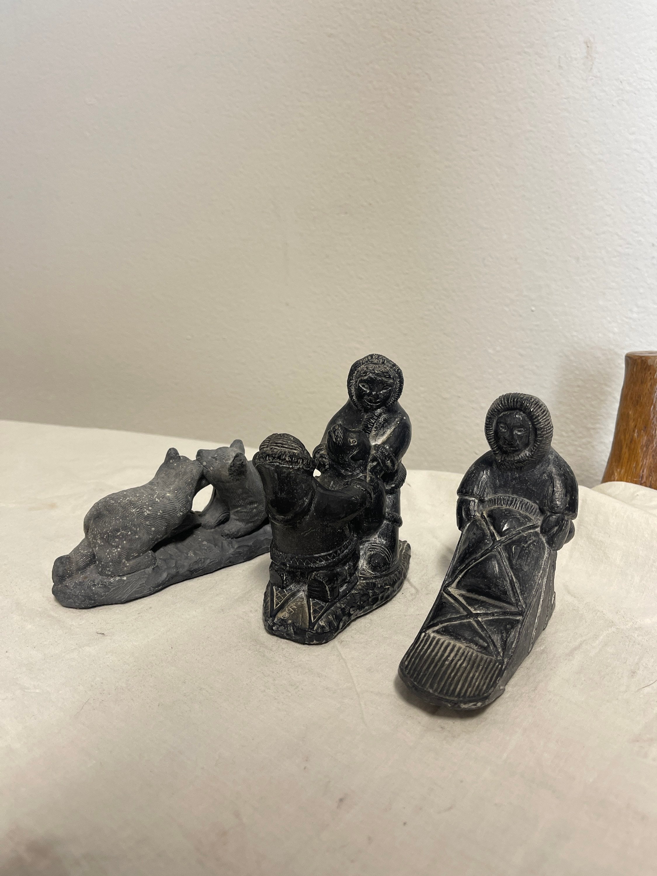 The Wolf Sculptures A Wolf Original Eskimo Inuit Hunt Seal Canada ...