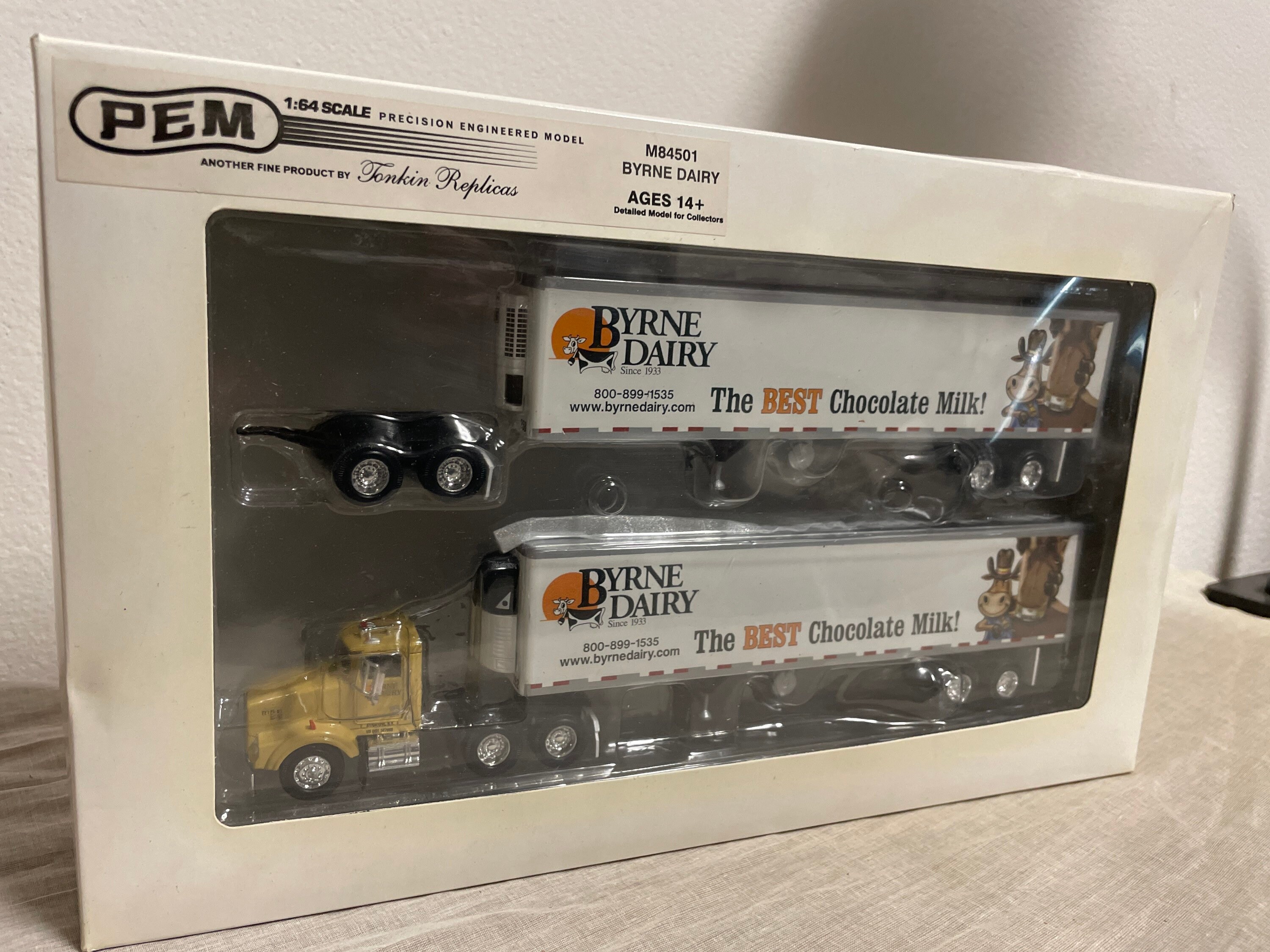 Pem tonkin Replicas Byrne Dairy Die cast Truck in Original Packaging Etsy Canada