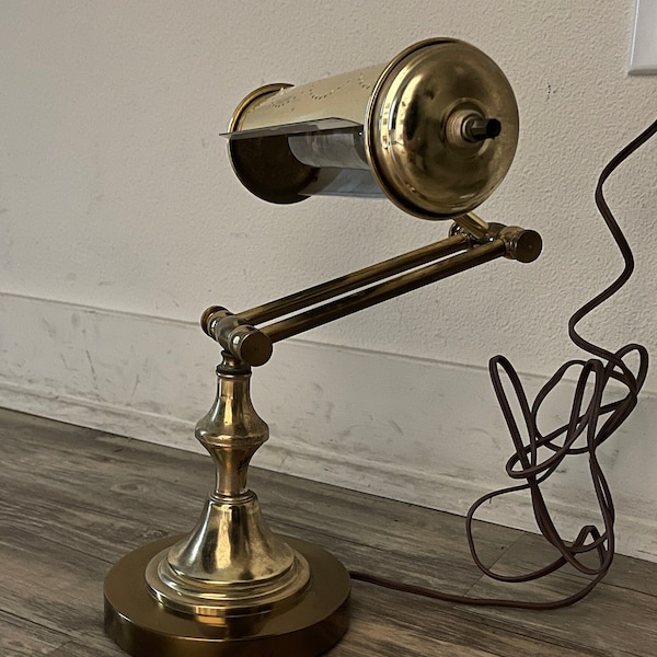 Underwriters Laboratories Lamp - Etsy