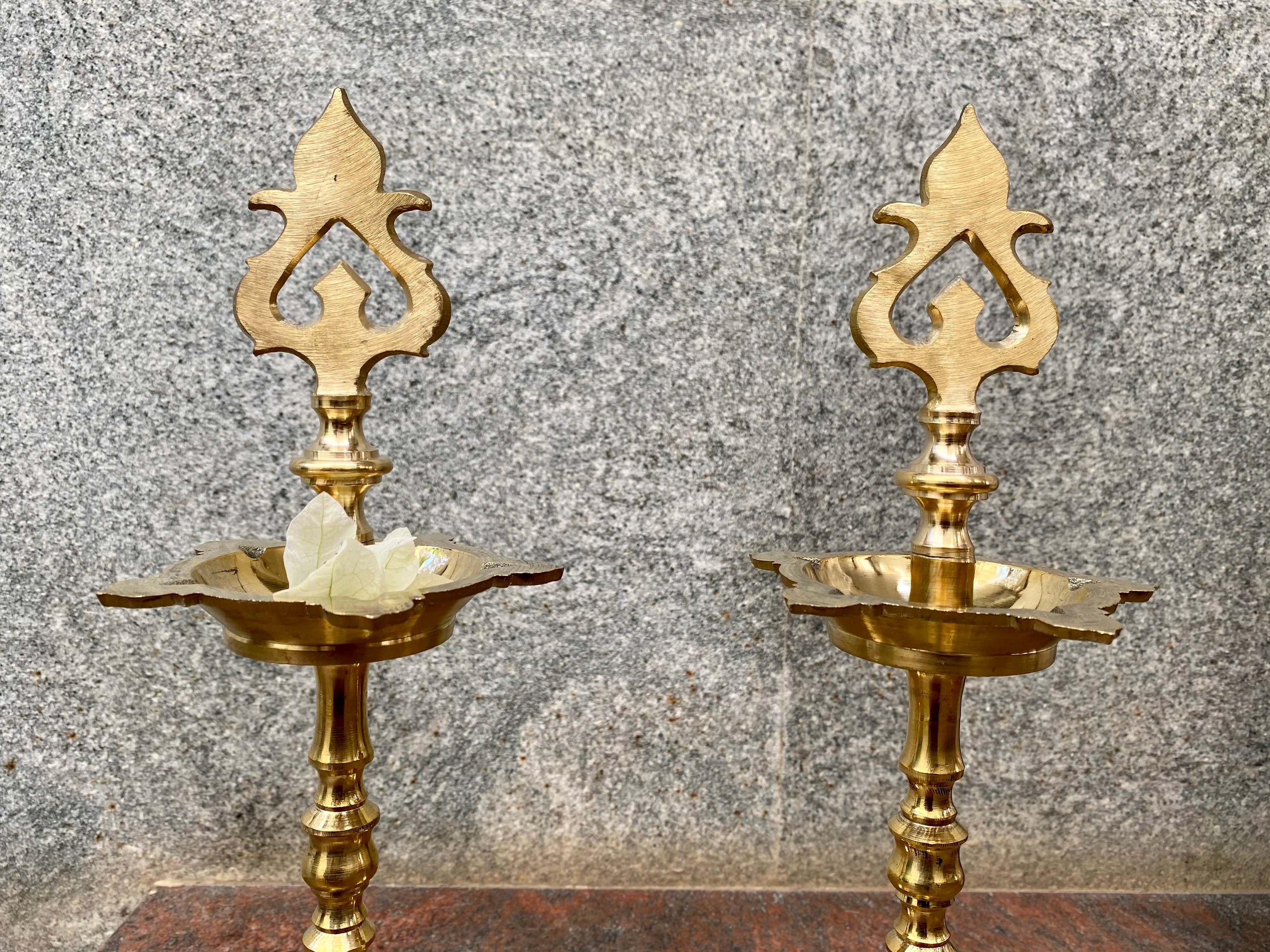 18 inch Brass Kuthu Vilakku or Traditional Oil Lamp Set of | Etsy