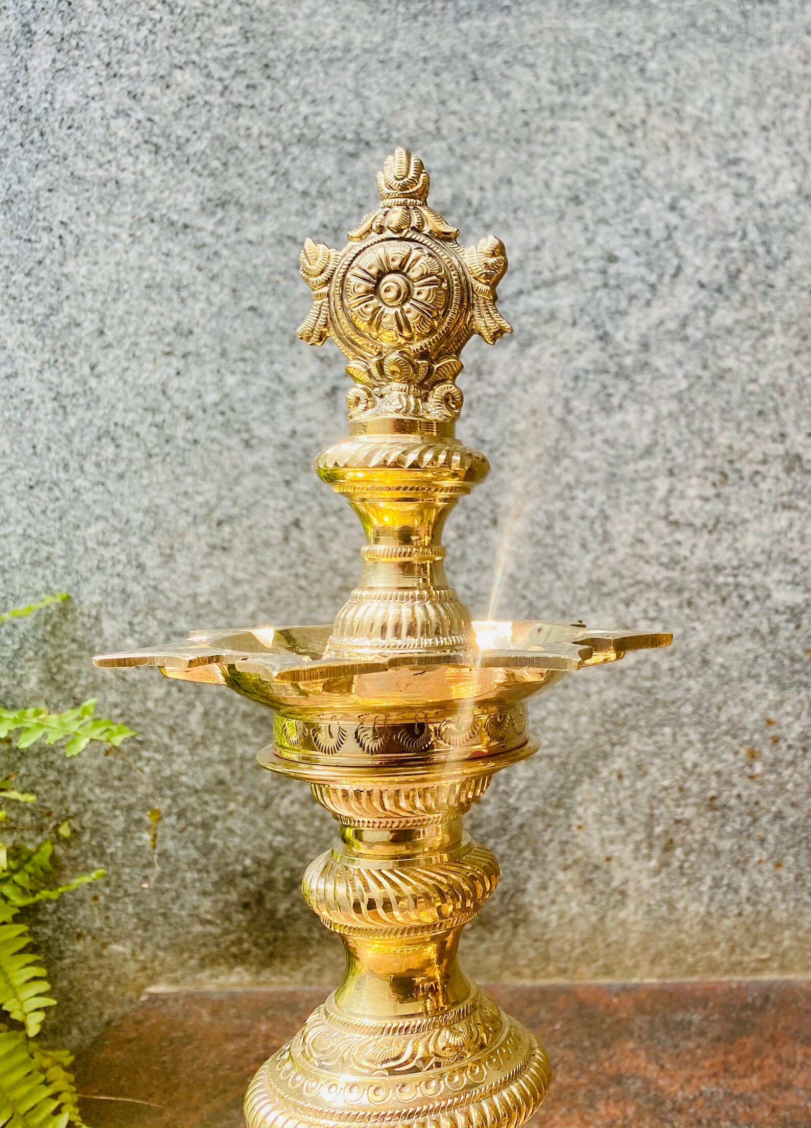 16 Inch 7-faced Brass Sangu Chakra Kuthu Vilakku Brass Lamp | Etsy India