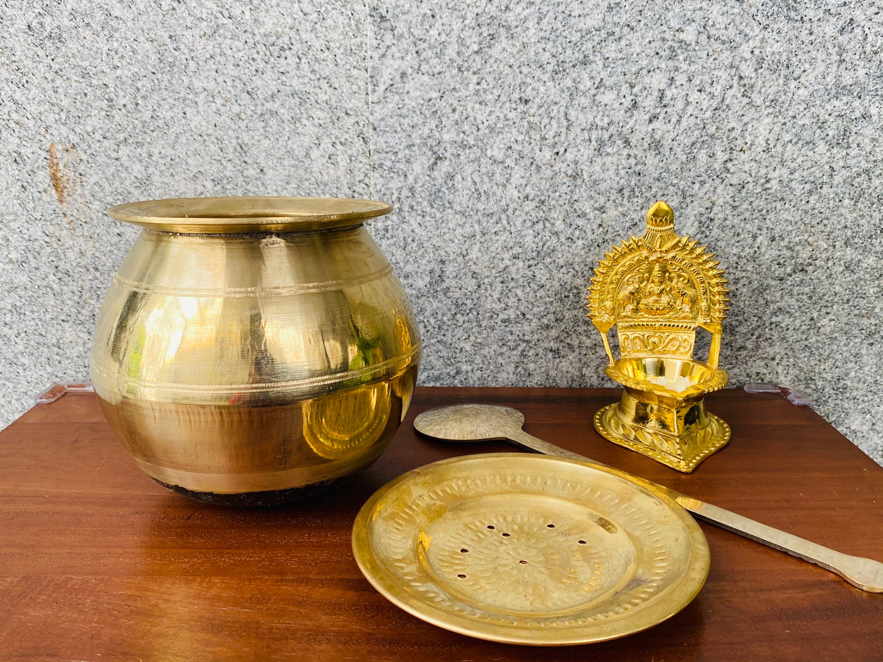Traditional South India Bronze Pongal Pot with Rice Measuring | Etsy
