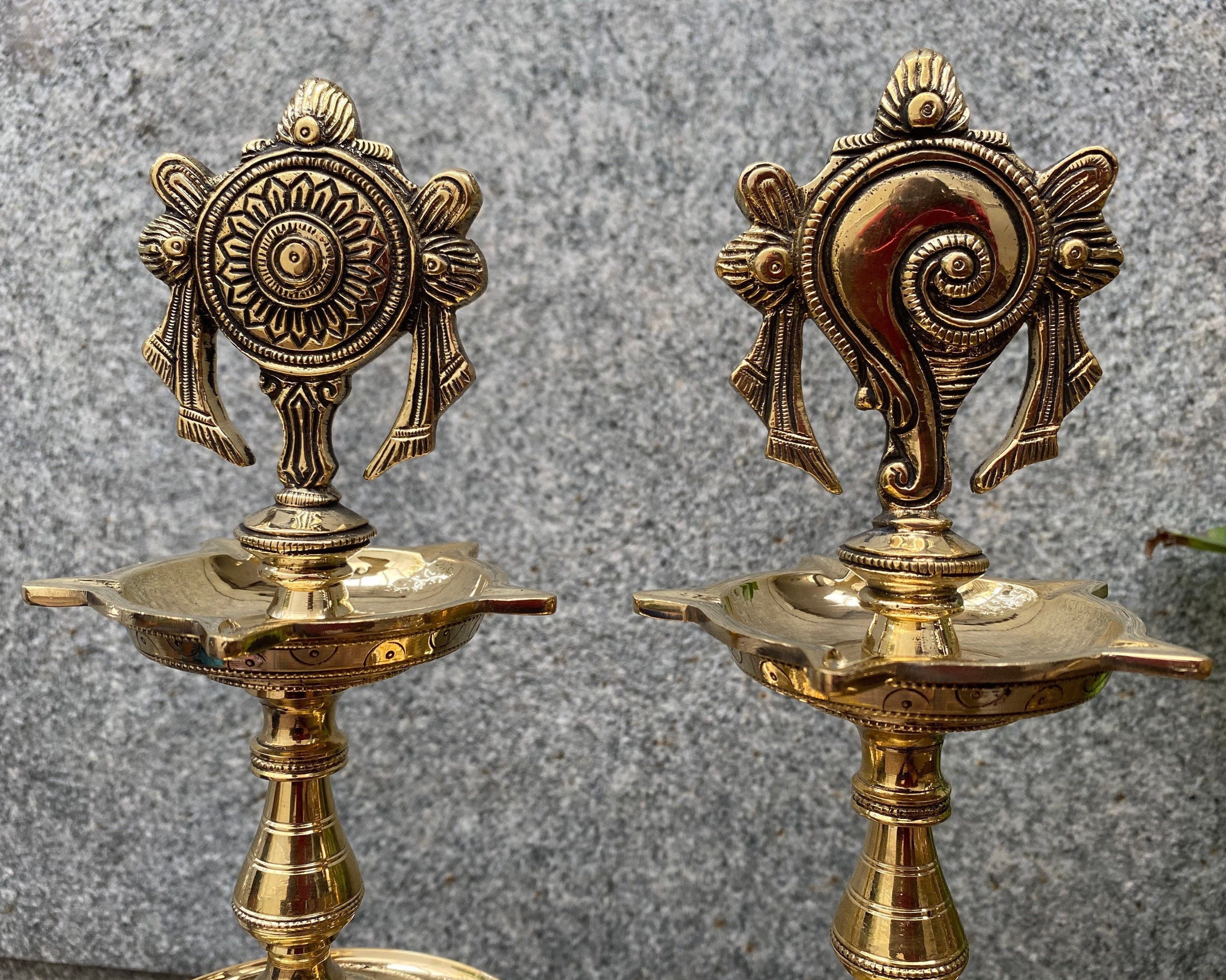 9 Inch Brass Perumal Sangu Chakra Kuthu Vilakku or Vishnu - Etsy