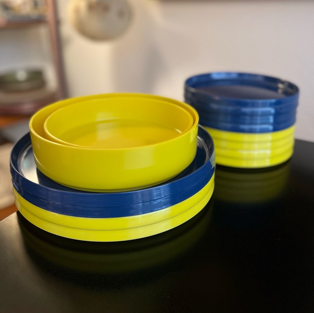 Sets of Oblique Yellow or Blue Stackable Plates and Bowls by PMC | Sets ...
