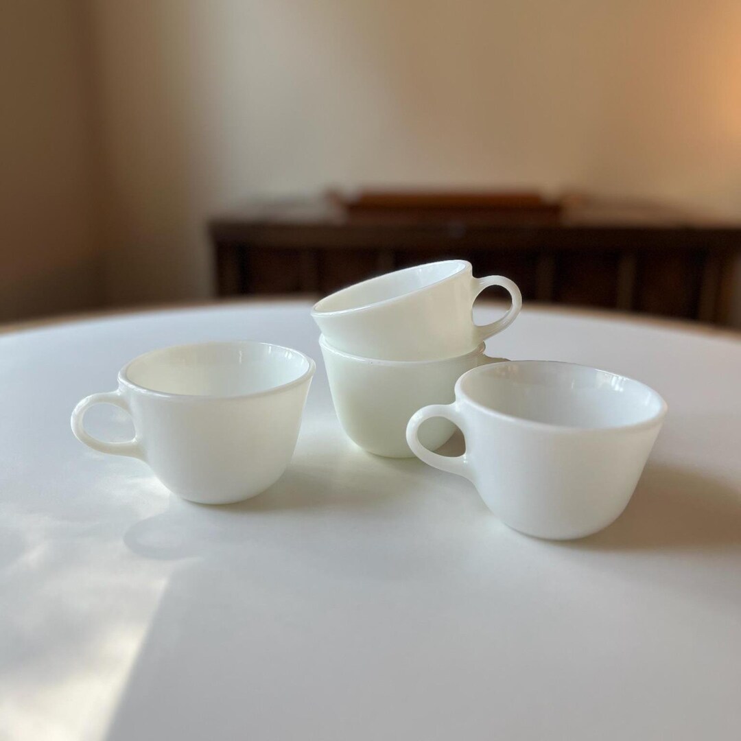 Vintage Set of 4 Pyrex White Tea Cups by Corningware | Pyrex Coffee ...