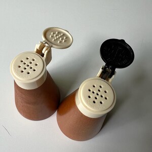 Vintage Rocket Flip Top Wood Salt and Pepper Shaker by Rainbow Wood ...