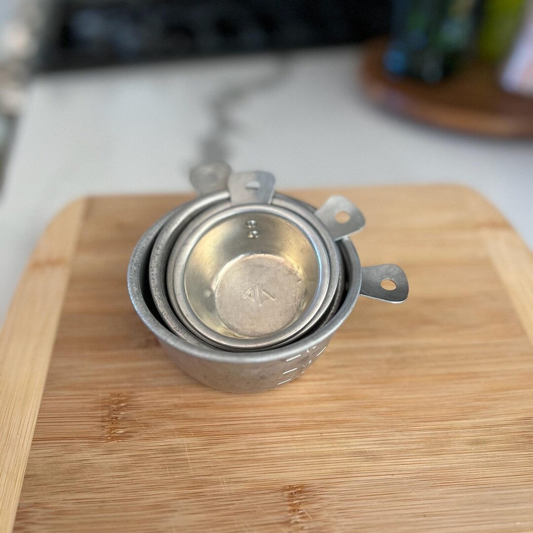 Vintage 4-piece Aluminum Measuring Cups Nesting Measuring Cups Vintage ...