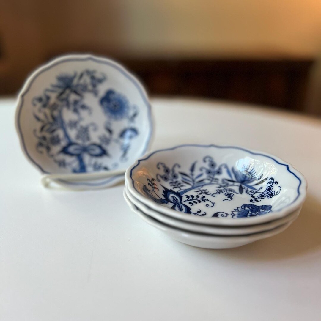 2002 Blue Danube Fruit Dessert Sauce Bowl by Blue Danube Japan | Blue ...