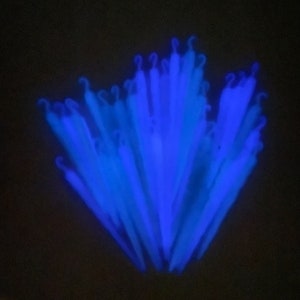Set of 35 Vintage Glow in the Dark Plastic Icicle Christmas Ornaments Glow in the Dark Icicles ...