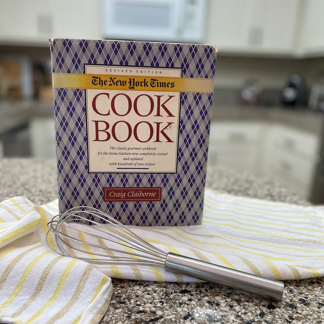 The New York Times Cookbook Edited by Craig Claiborne Harper & Row ...