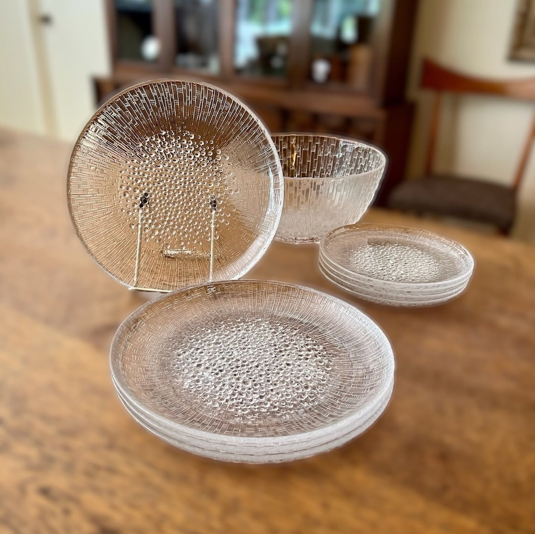 Your Choice of Ultima Thule Dinner or Salad Plate Designed by Tapio ...