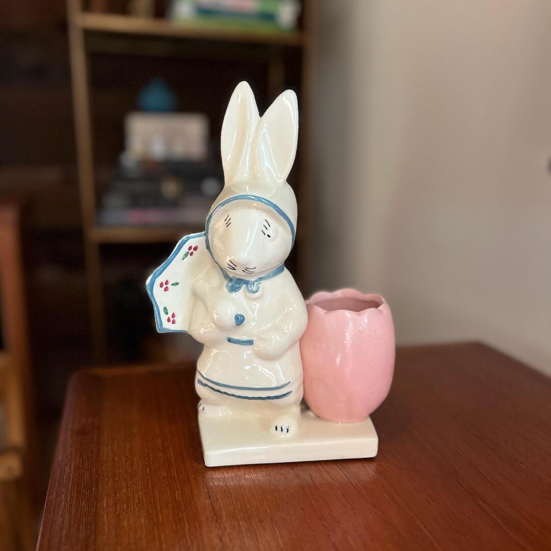 Vintage California Pottery Bunny With Bonnet and Umbrella Figurine ...