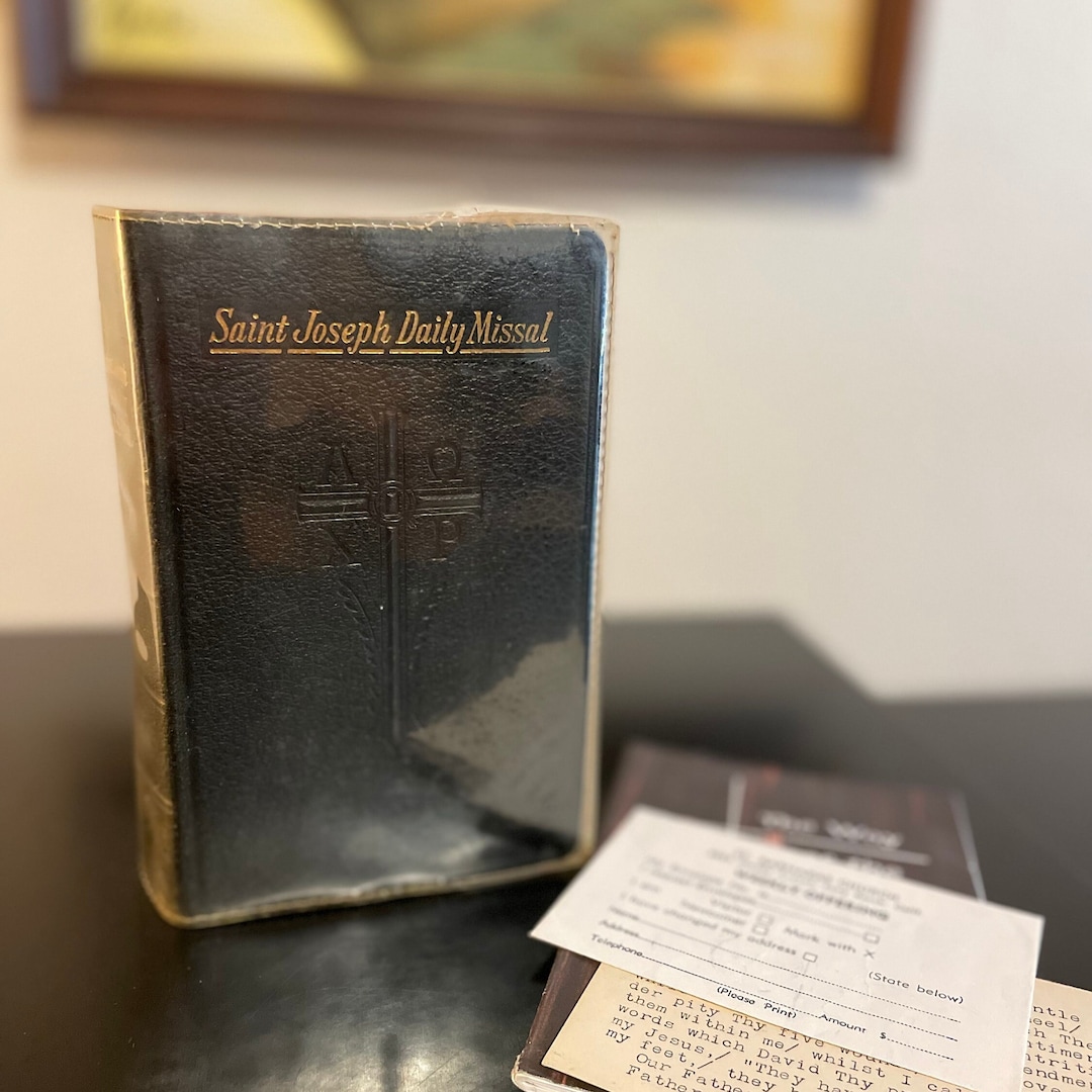1961 Saint Joseph Daily Missal by Catholic Book Publishing Co New York ...