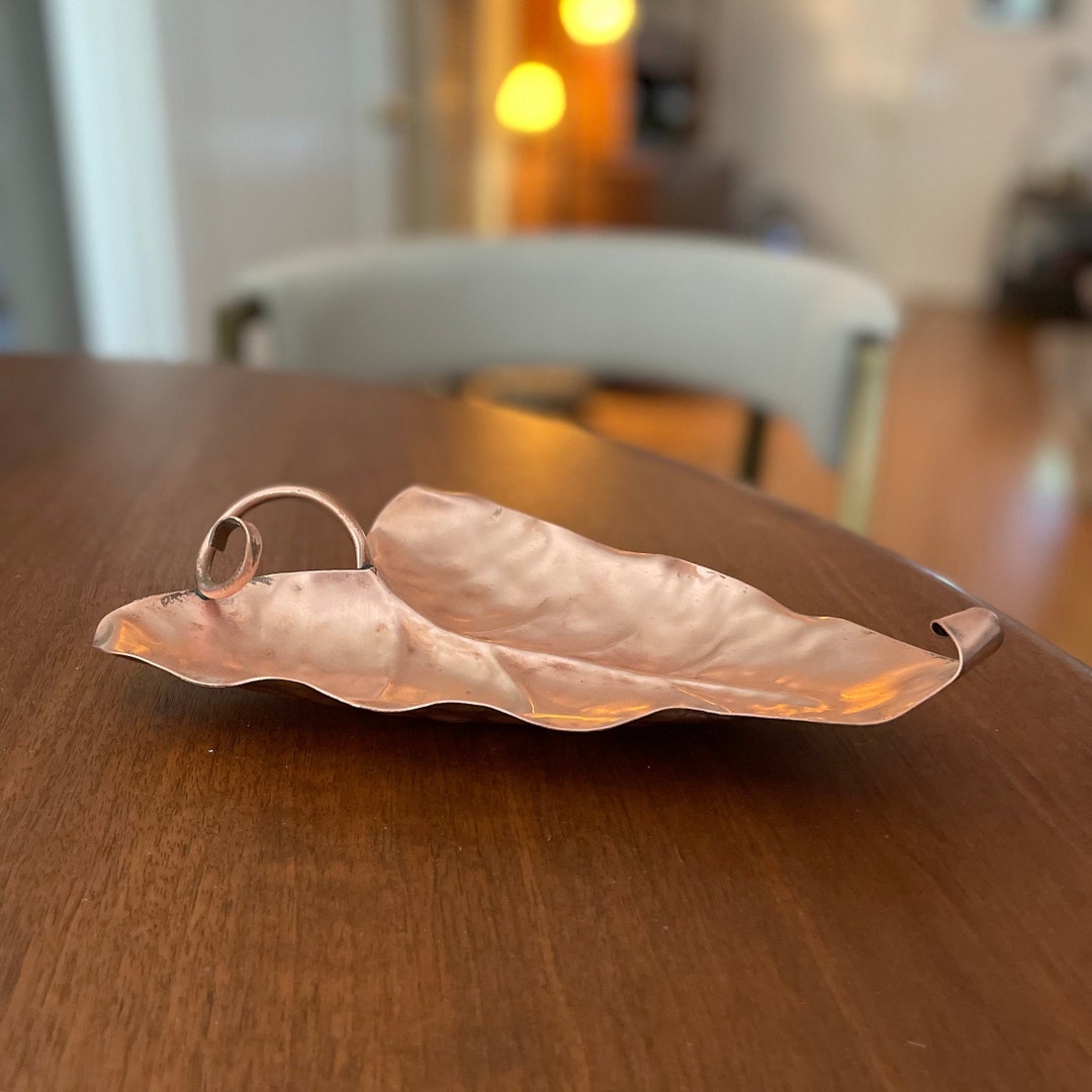 Vintage Hammered Solid Copper Leaf Shaped Tray by Gregorian | Gregorian ...