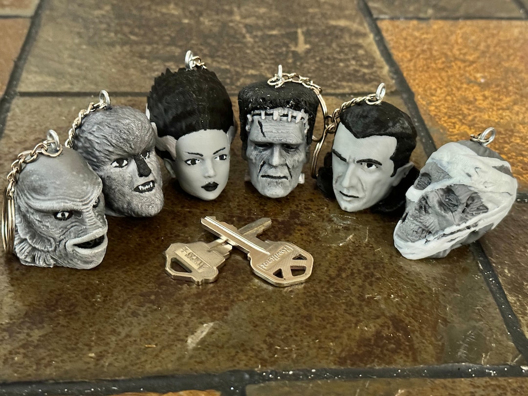 3D Universal Monsters Heads Keychain / Charms! Frankenstein, Bride ...