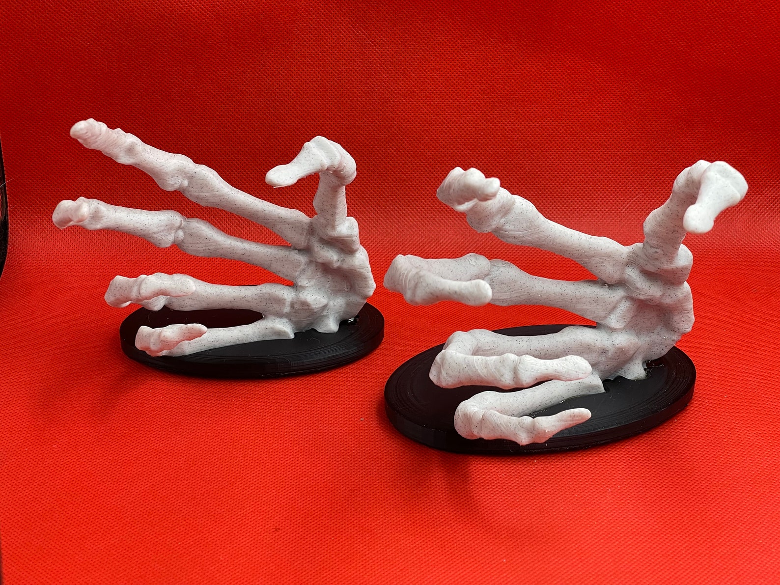 Skeleton Hand Cell Phone Stand PERFECT FOR HALLOWEEN - Etsy