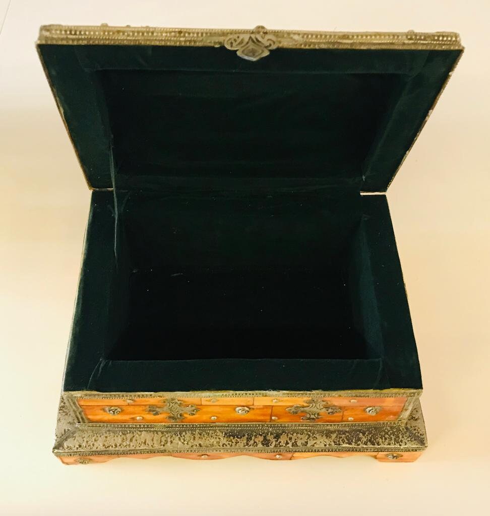 Unique Moroccan Handmade Treasure Chest on Excellent Conditions !!! - Etsy