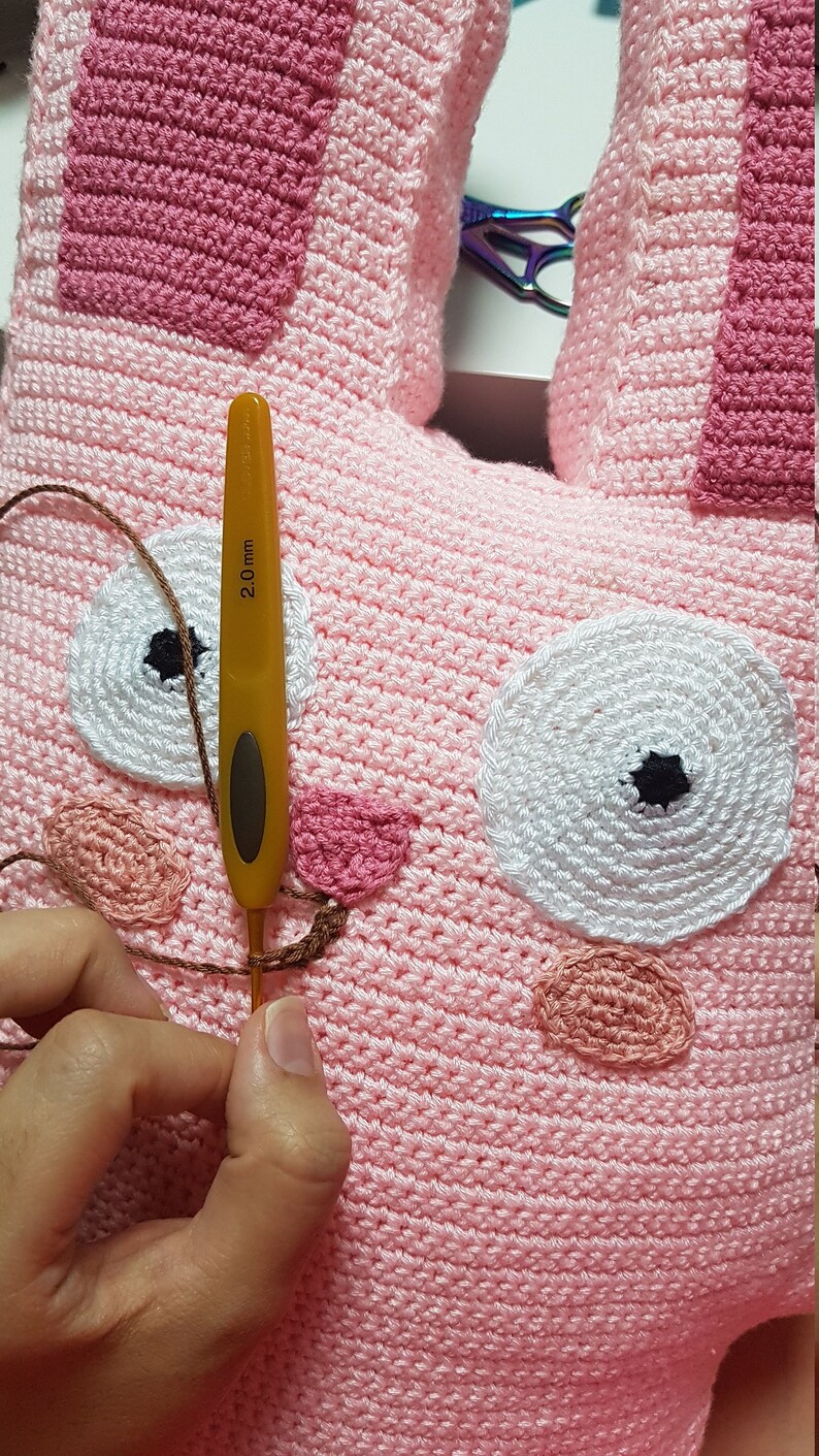 Double Sided Crochet Frieza Bunny Pattern in Spanish | Frieza Bunny in ...