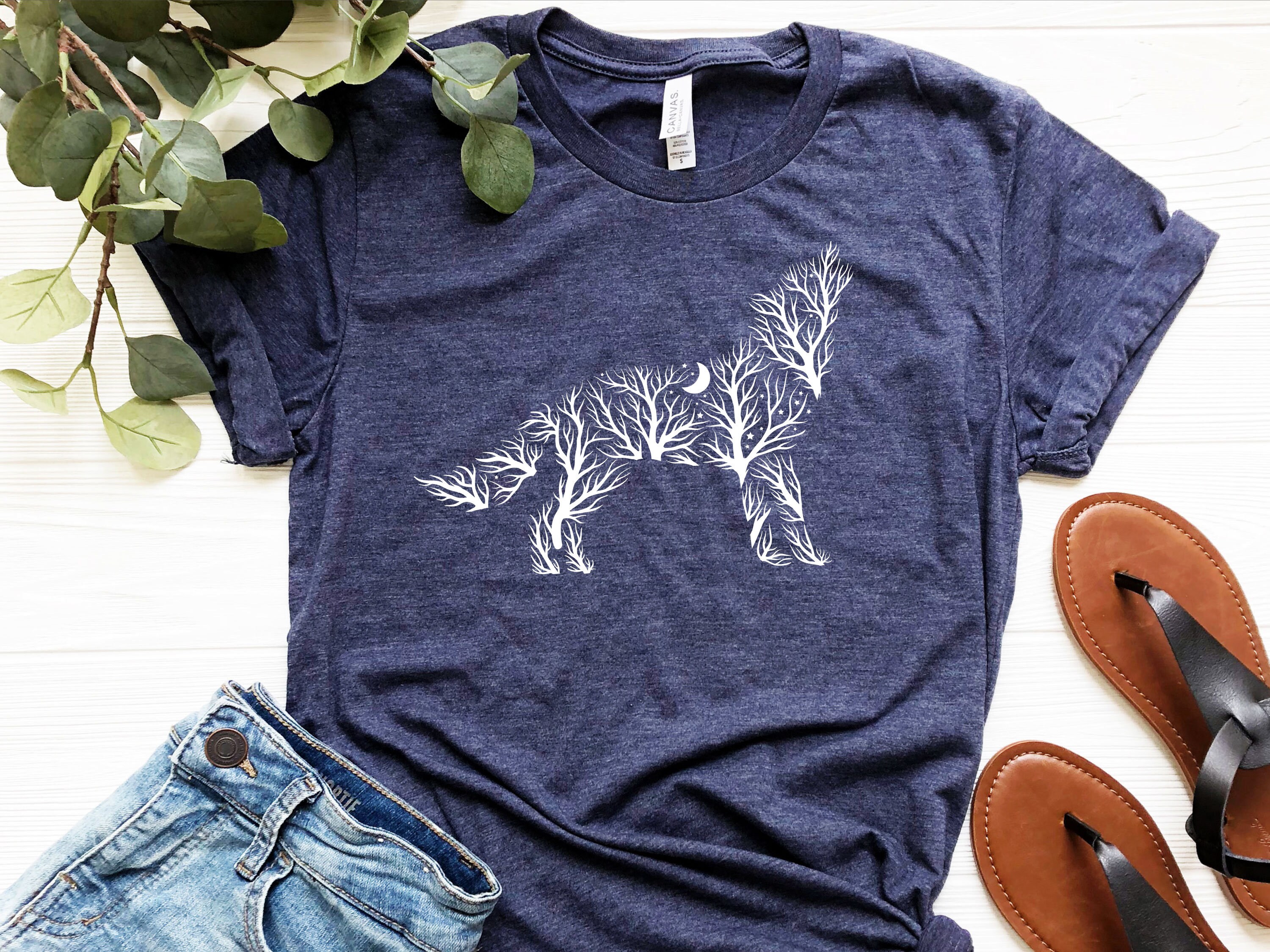 Wolf Shirt Howling Wolf Floral Wolf Wolf Lover Gift Animal - Etsy