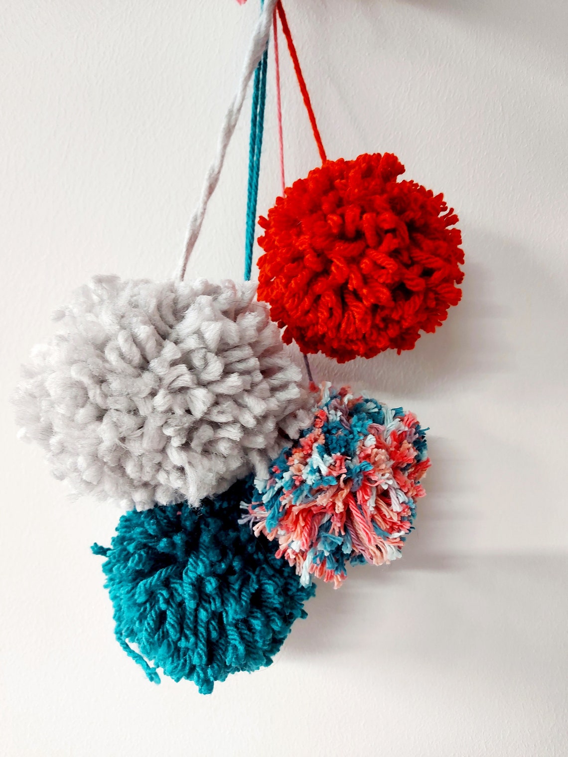 How to Make A Pom Pom Templates and Instructions Printable | Etsy