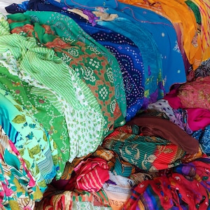 Lot Printed Sari/saree Recycled/ Upcycled Sari Fabric for Home Decor ...