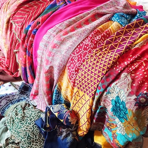 Lot Printed Sari/saree Recycled/ Upcycled Sari Fabric for Home - Etsy